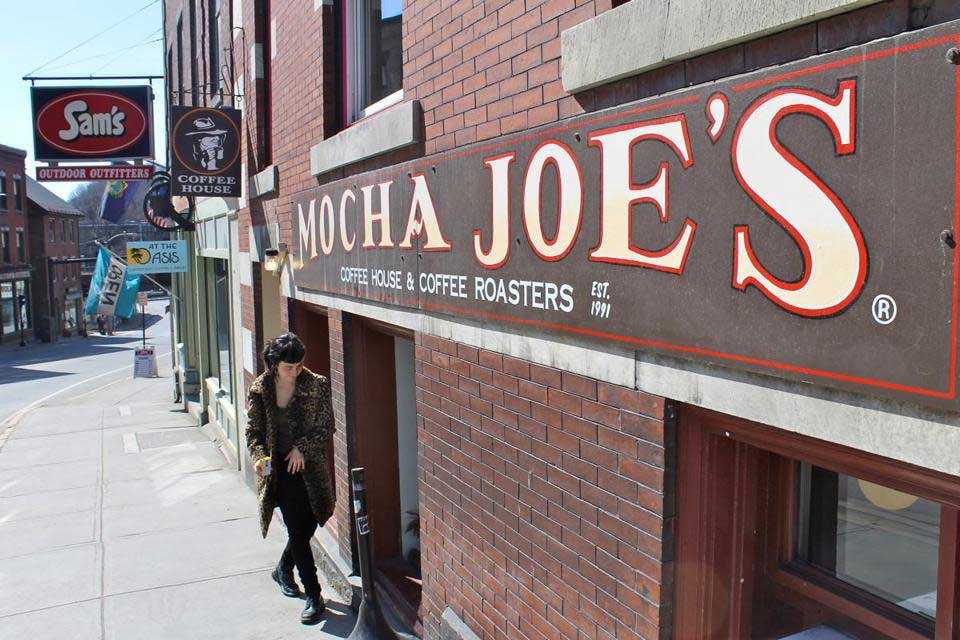 Café - Mocha Joes Coffee Roasters
